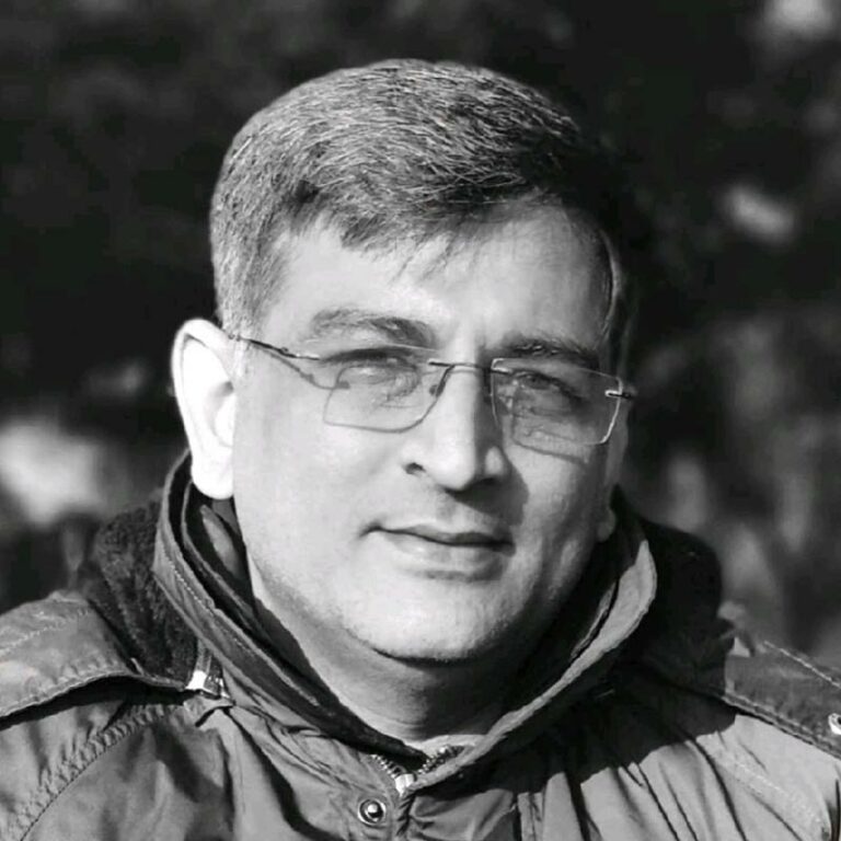 About Us – Corepeelers